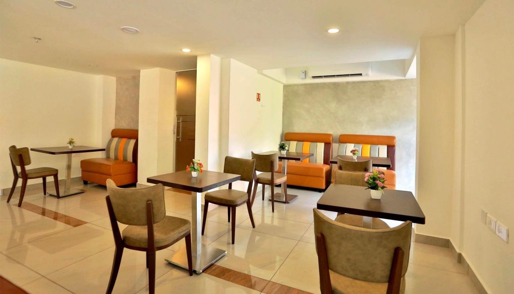 Luxurious Holidays, Delicious Food at Mareena!